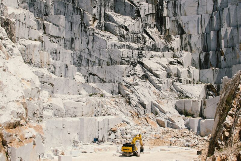 Exploring Carrara: A 2024 Guide to Marble Quarries from Cinque Terre
